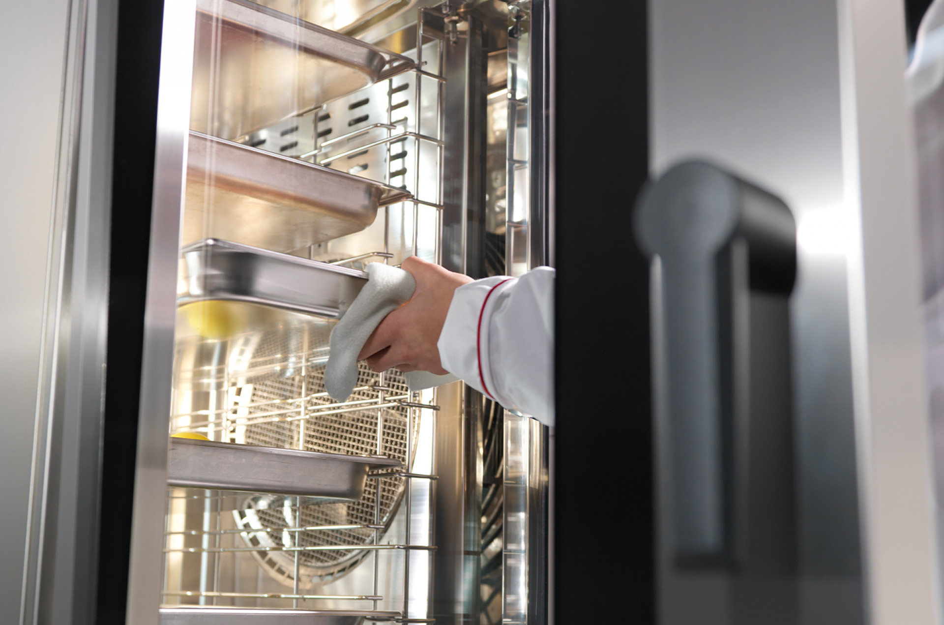 DIRECT INJECTION STEAM OVENS